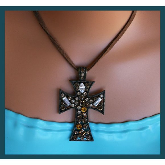 Jewelry | Vintage Dark Metal Multistone Cross Pendant Wleather Chain ...